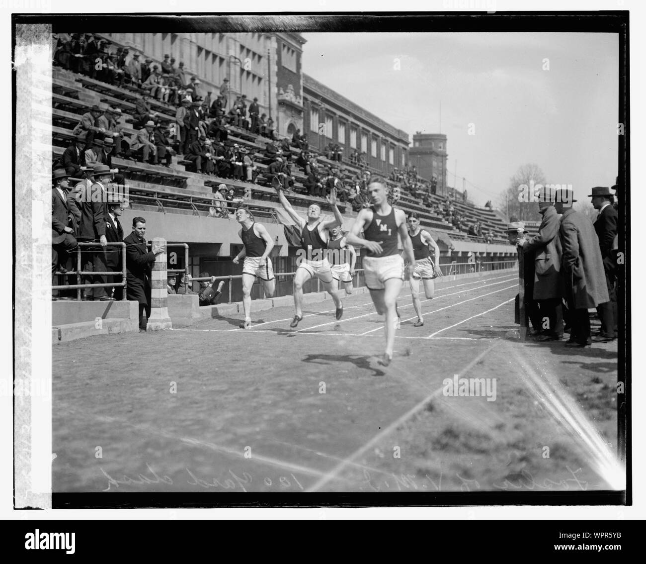 Track 12 Black and White Stock Photos & Images - Alamy