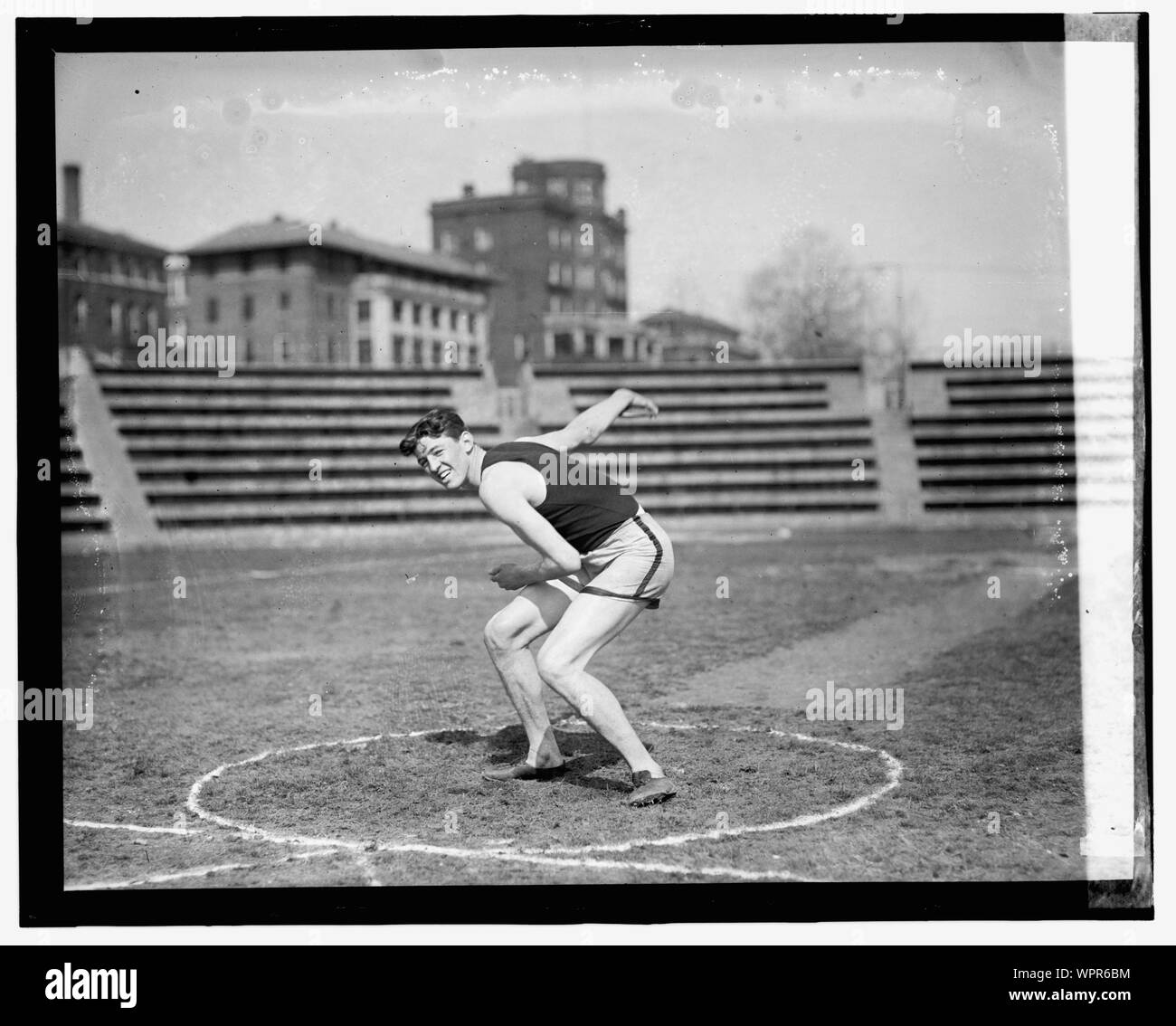 Track 12 Black and White Stock Photos & Images - Alamy