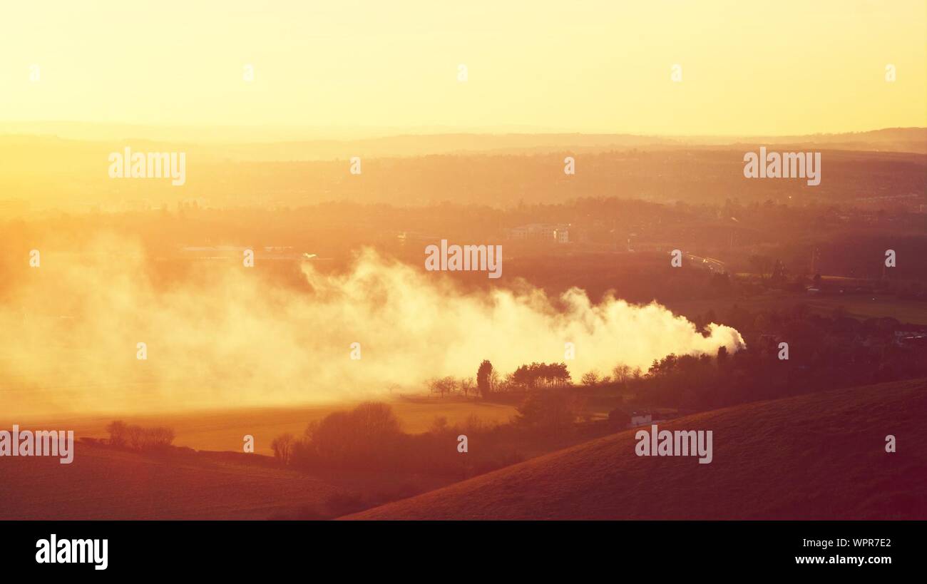 Smoke on the horizon hi-res stock photography and images - Alamy