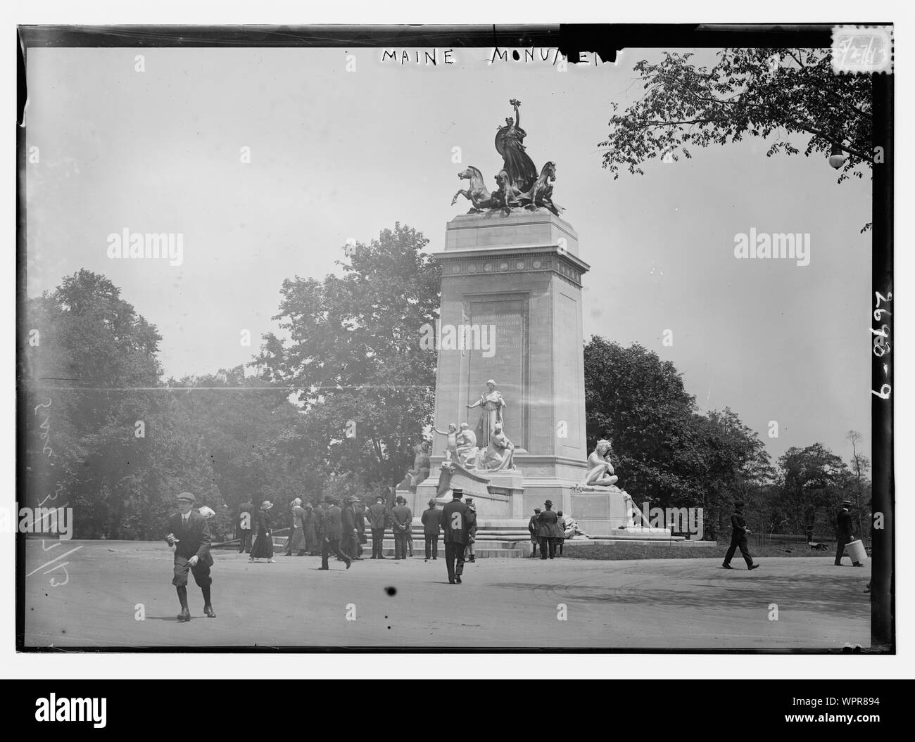 Battle monument united states Black and White Stock Photos & Images - Alamy
