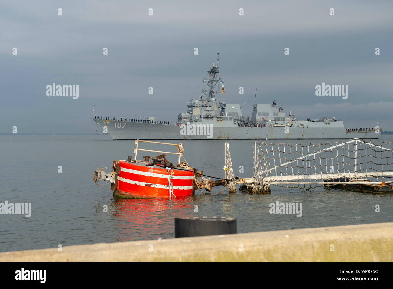 190908-N-NX690-0033 NORFOLK (Sept. 8, 2019) The Arleigh Burke-class ...