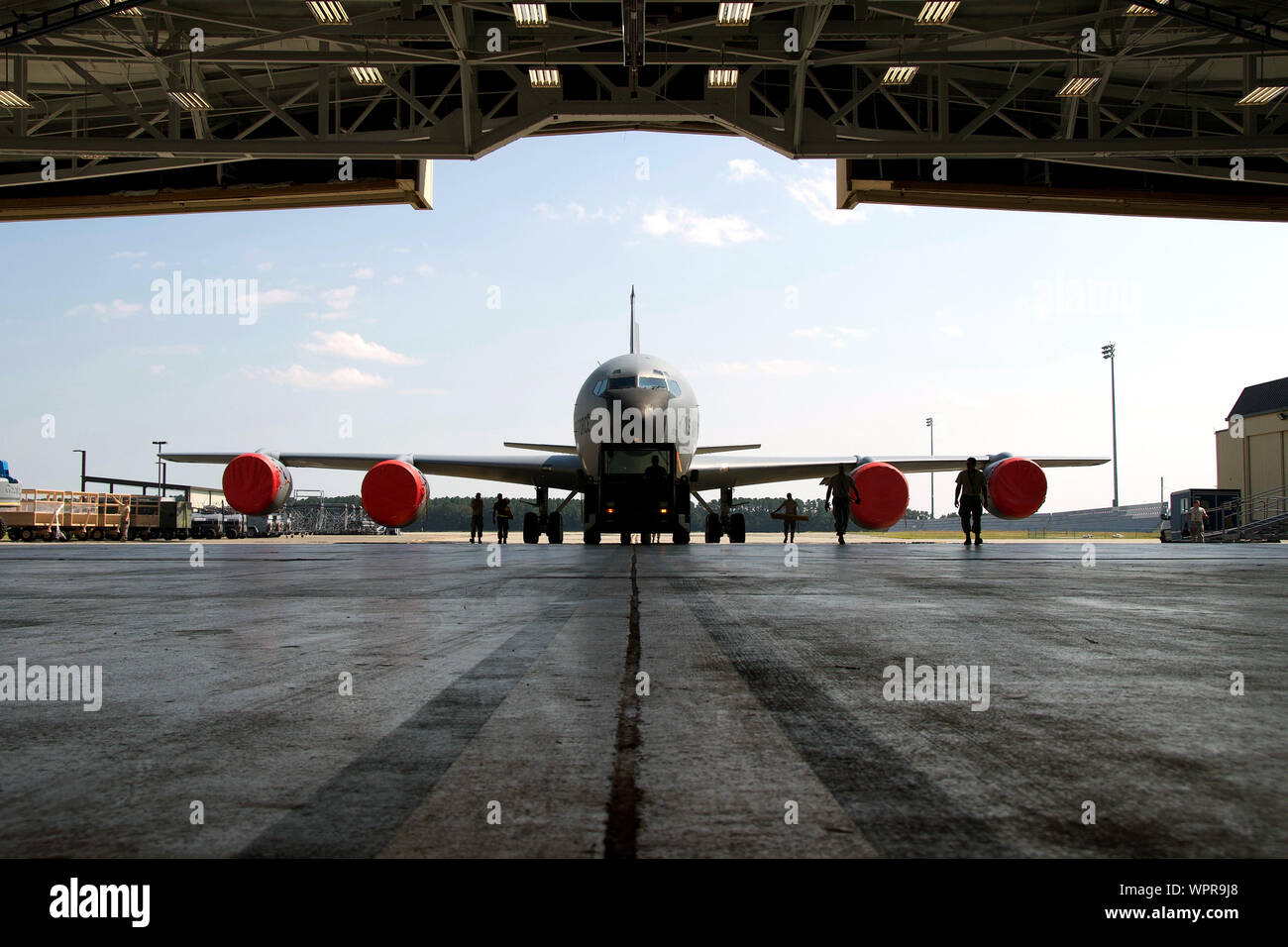 U.S. Air Force members of the 916th Maintenance Squadron and the 916th ...