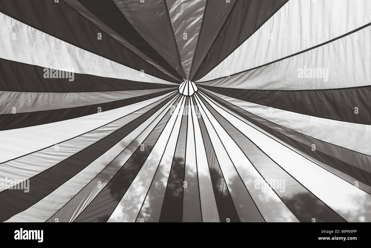 Tent hole hi-res stock photography and images - Alamy