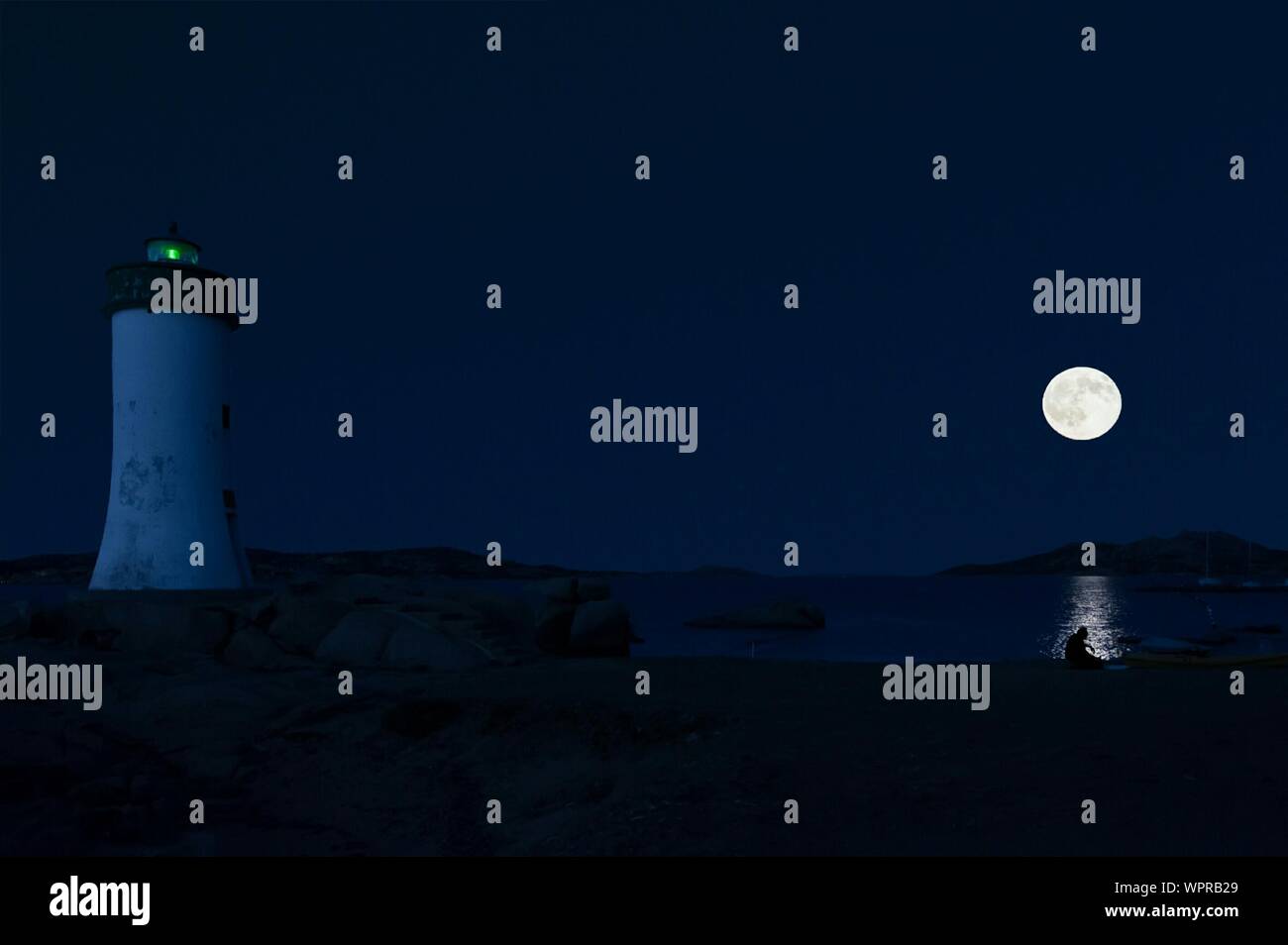 Lighthouse at night moon hi-res stock photography and images - Alamy