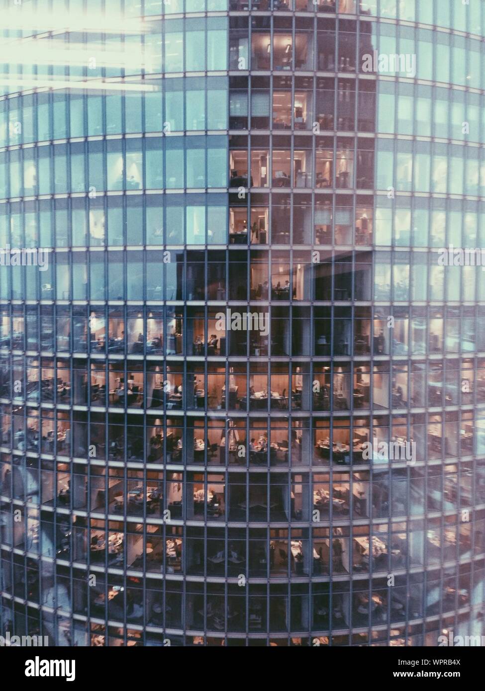 Close up office block glass facade hi-res stock photography and images ...