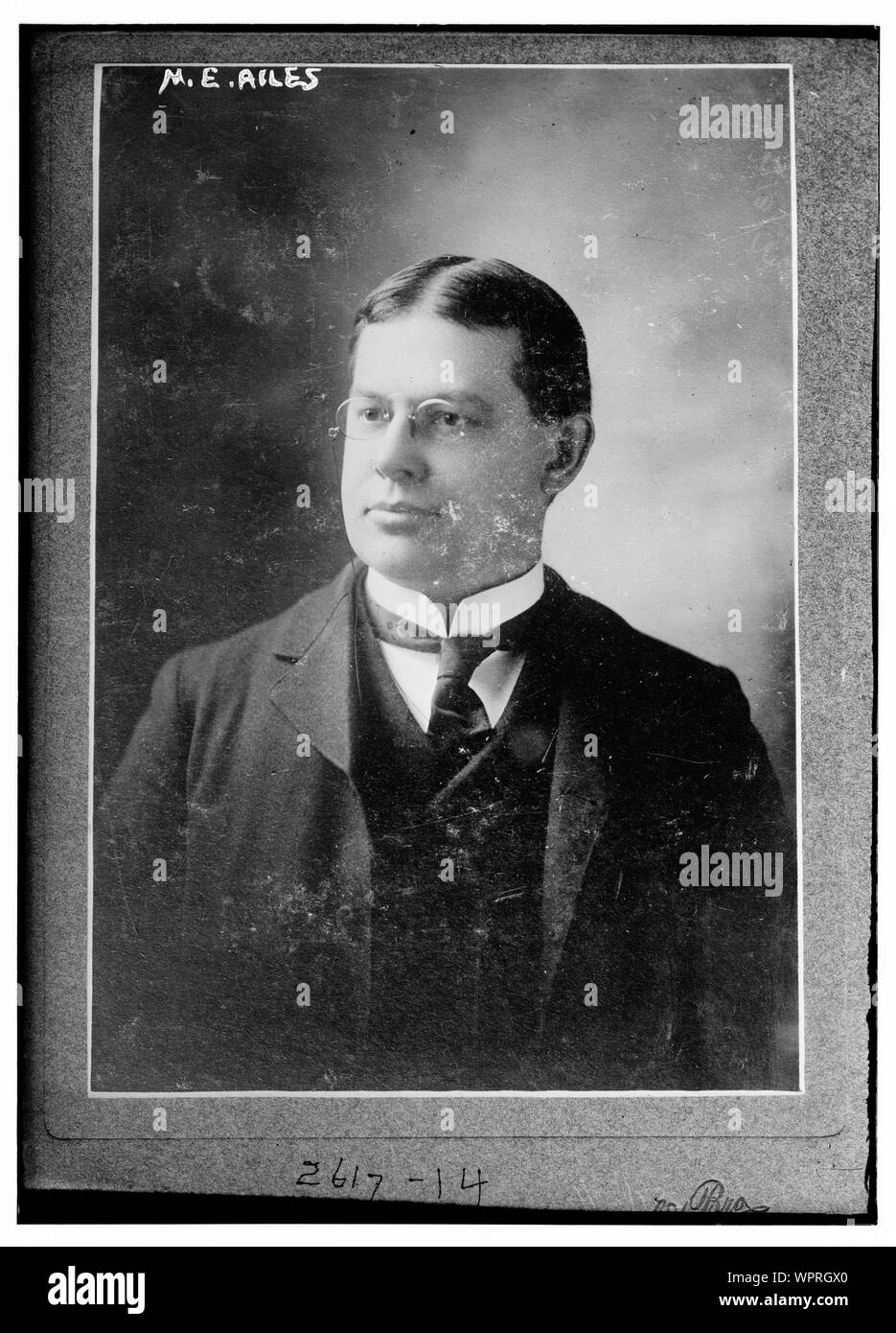 Ailes Cut Out Stock Images & Pictures - Alamy