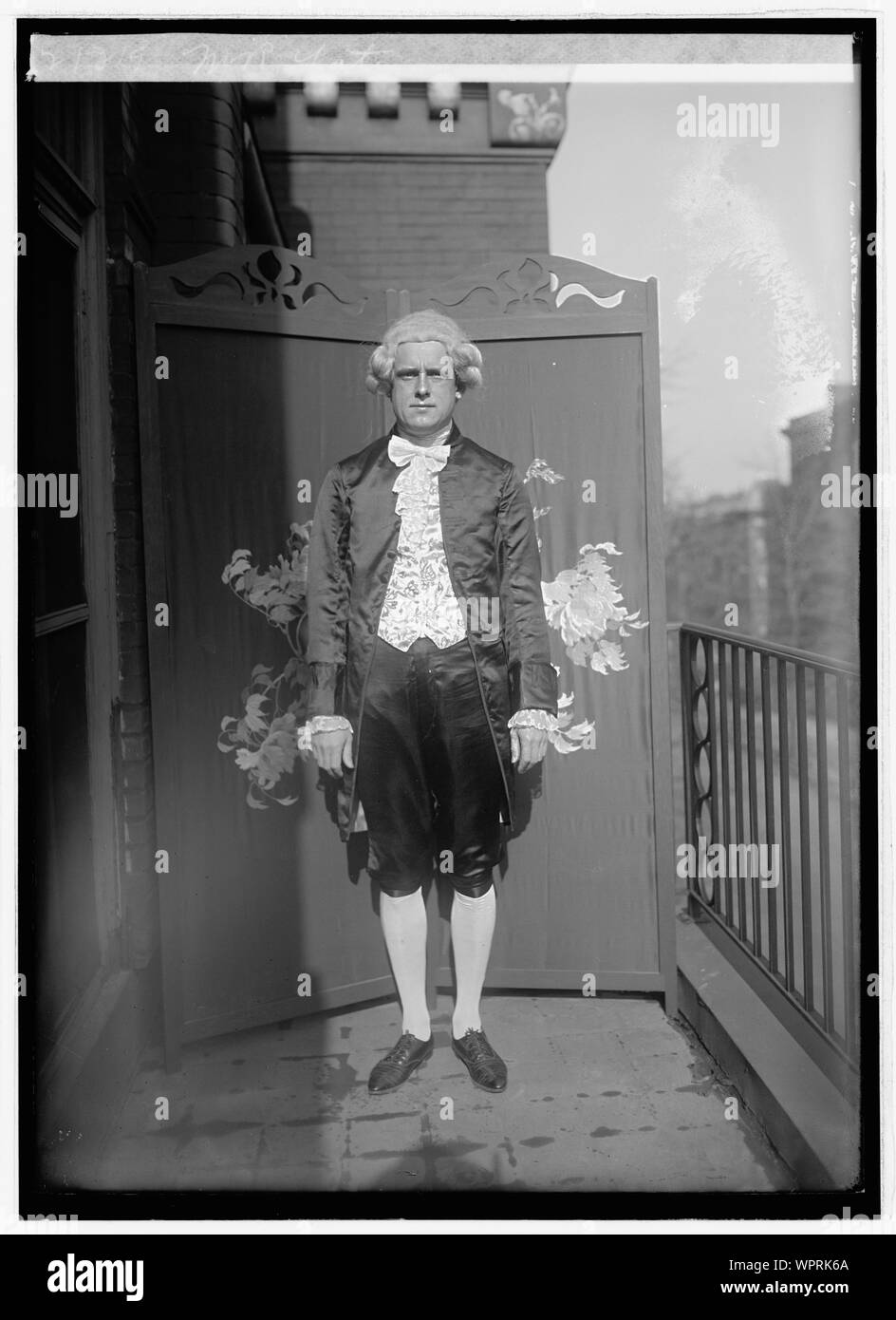 R yates hi-res stock photography and images - Alamy