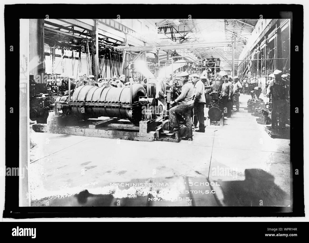 Machinists mates hi-res stock photography and images - Alamy