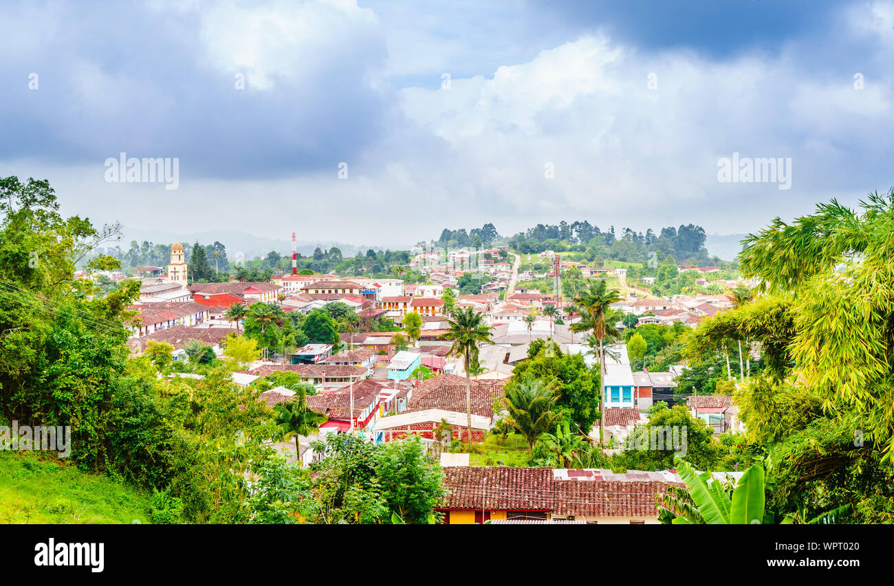 Colombia cityscape hi-res stock photography and images - Alamy