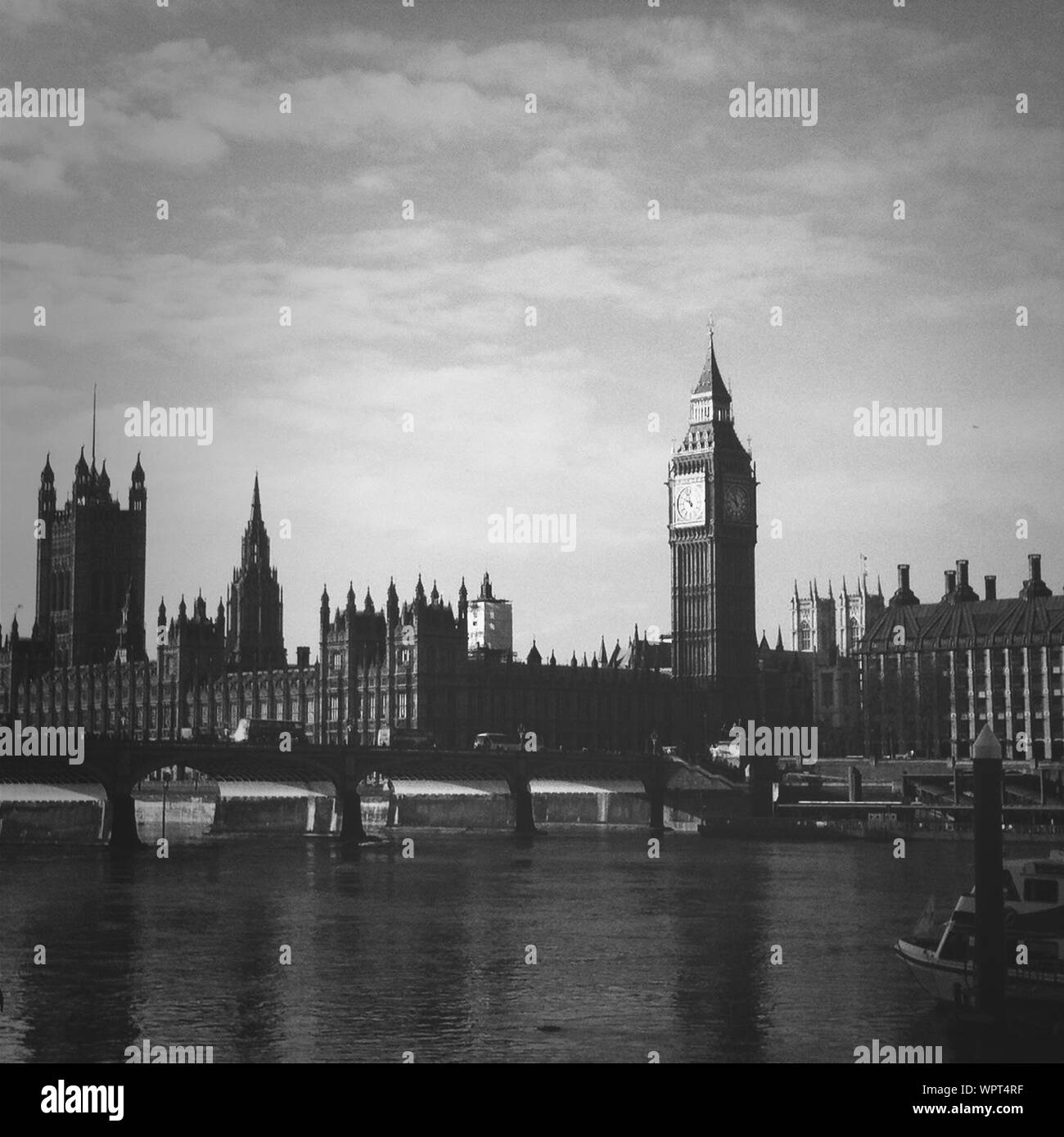 Spire big ben hi-res stock photography and images - Alamy