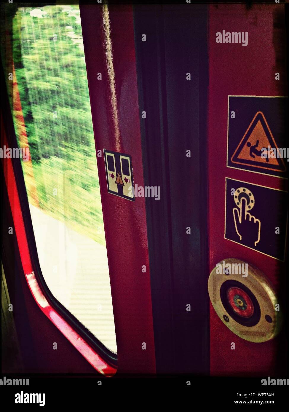 Bus signs hi-res stock photography and images - Alamy