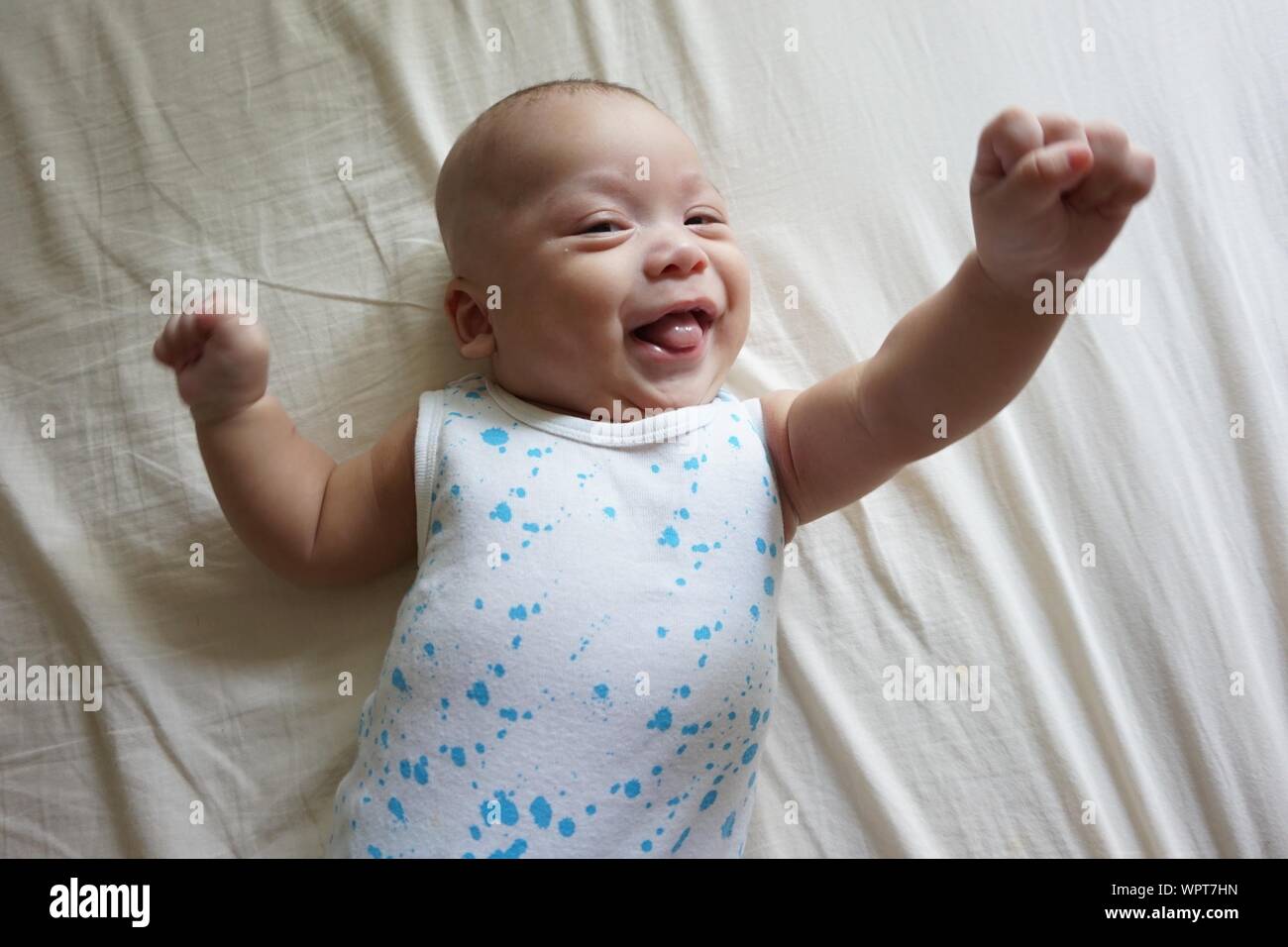 Raised up hand hi-res stock photography and images - Alamy
