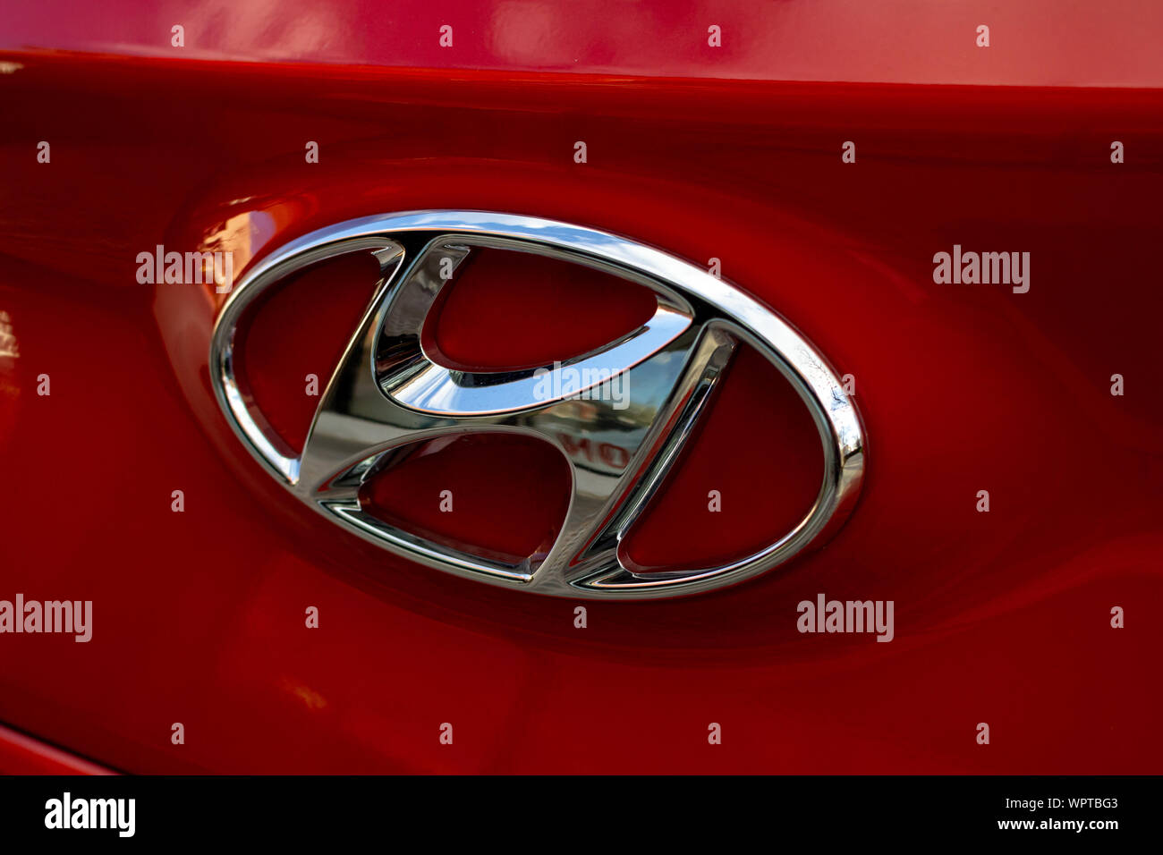 Hyundai Logo Hd Car