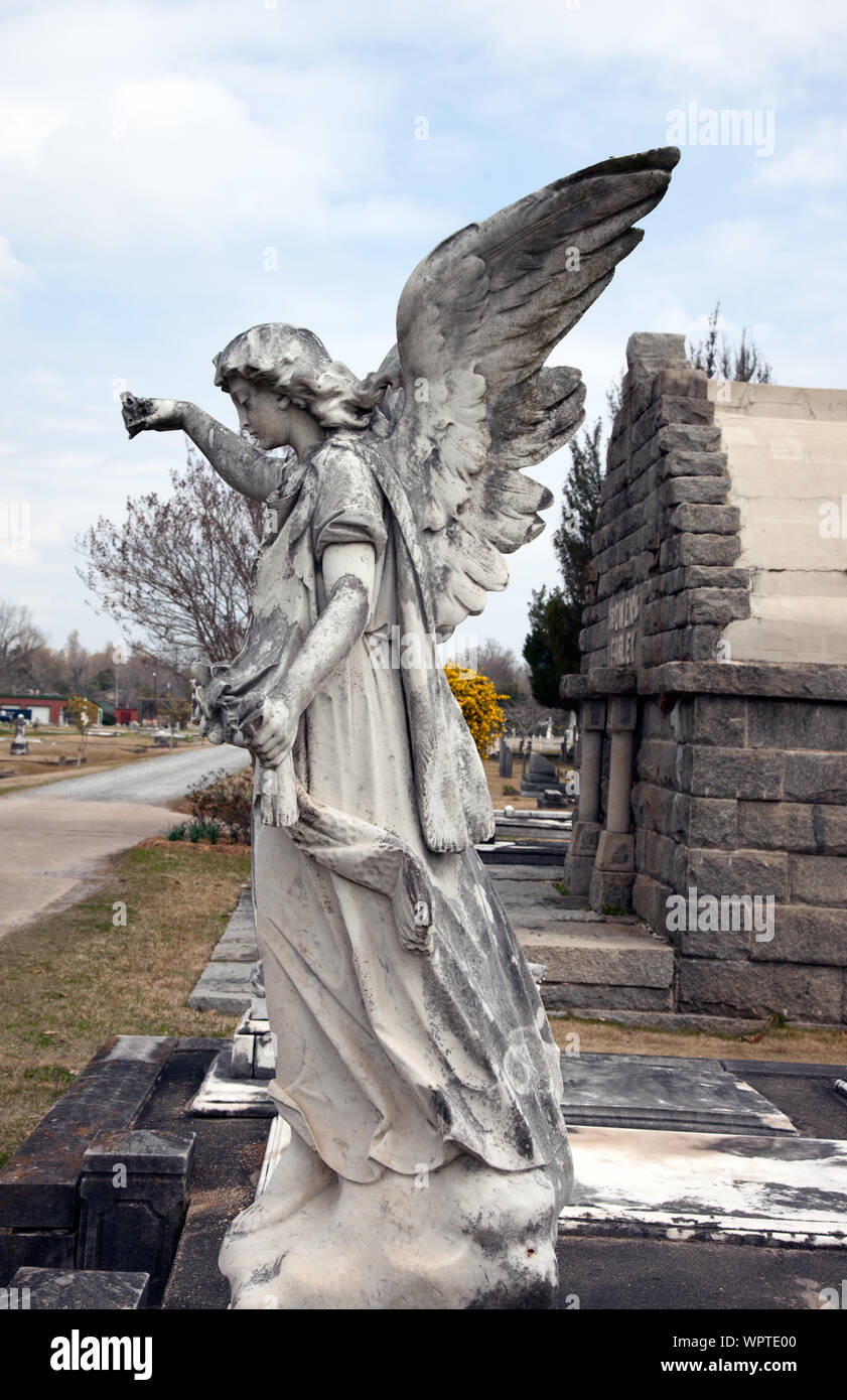 Magnolia Cemetery, Mobile, Alabama Stock Photo - Alamy