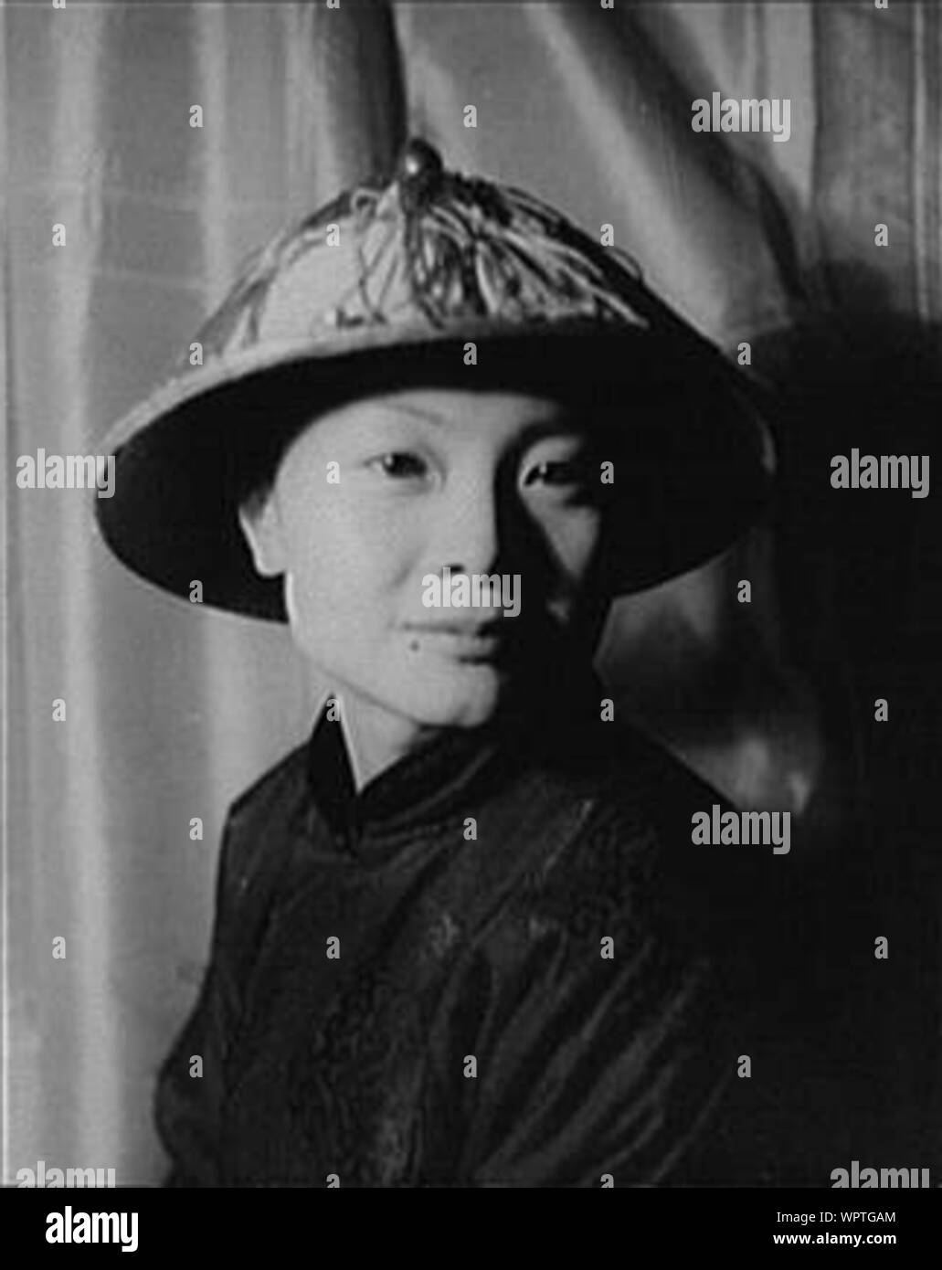 Mai Mai Sze Carl Van Vechten Stock Photo - Alamy