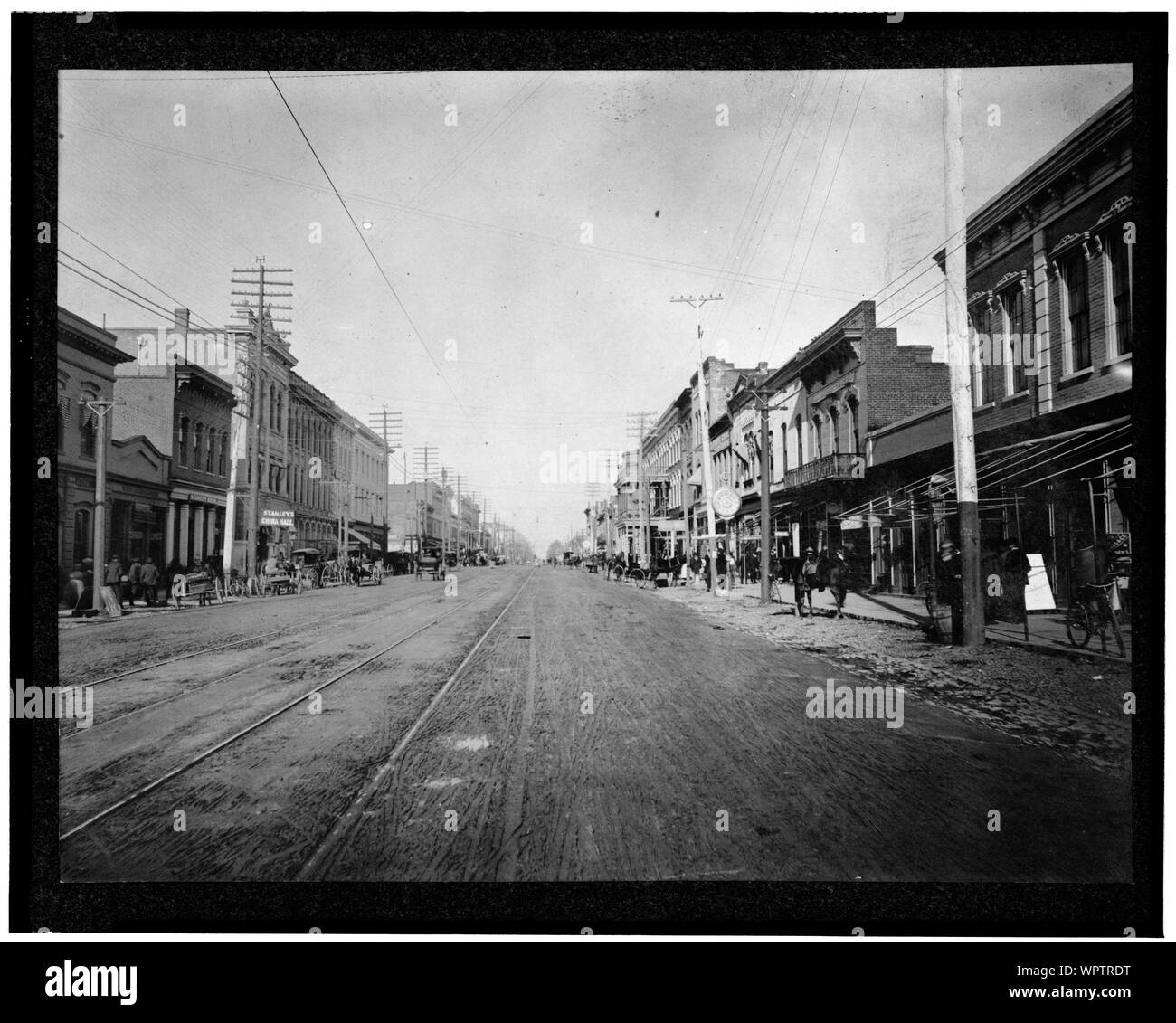 Main street architecture Cut Out Stock Images & Pictures - Alamy