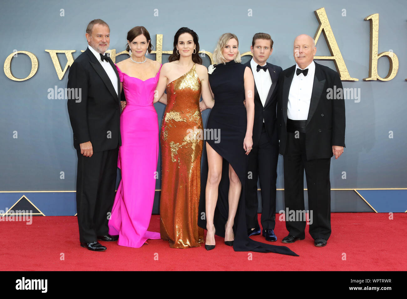 Hugh Bonneville, Elizabeth McGovern, Michelle Dockery, Laura Carmichael ...