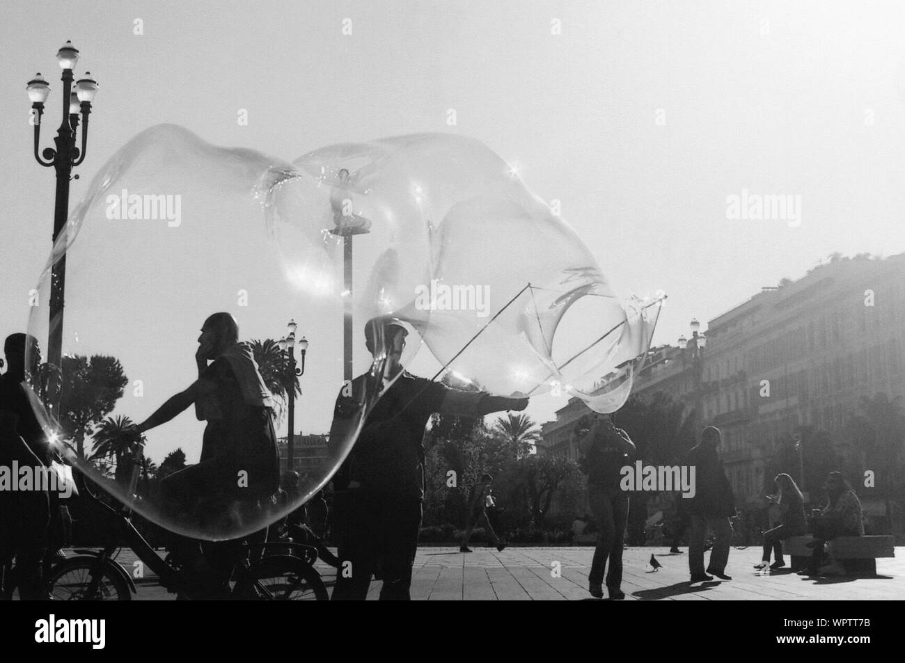 Man making bubbles hi-res stock photography and images - Alamy