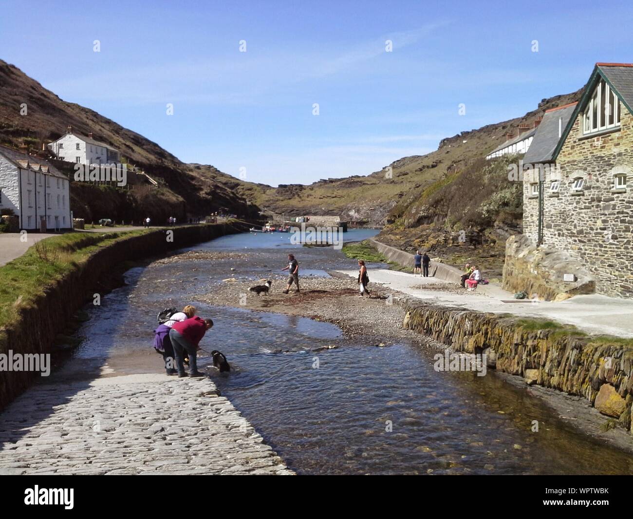 Stream people hi-res stock photography and images - Alamy