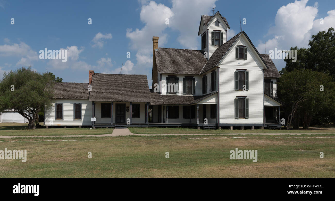 Main house at the Stephen Decatur Lawrence Homestead, Opal Lawrence ...