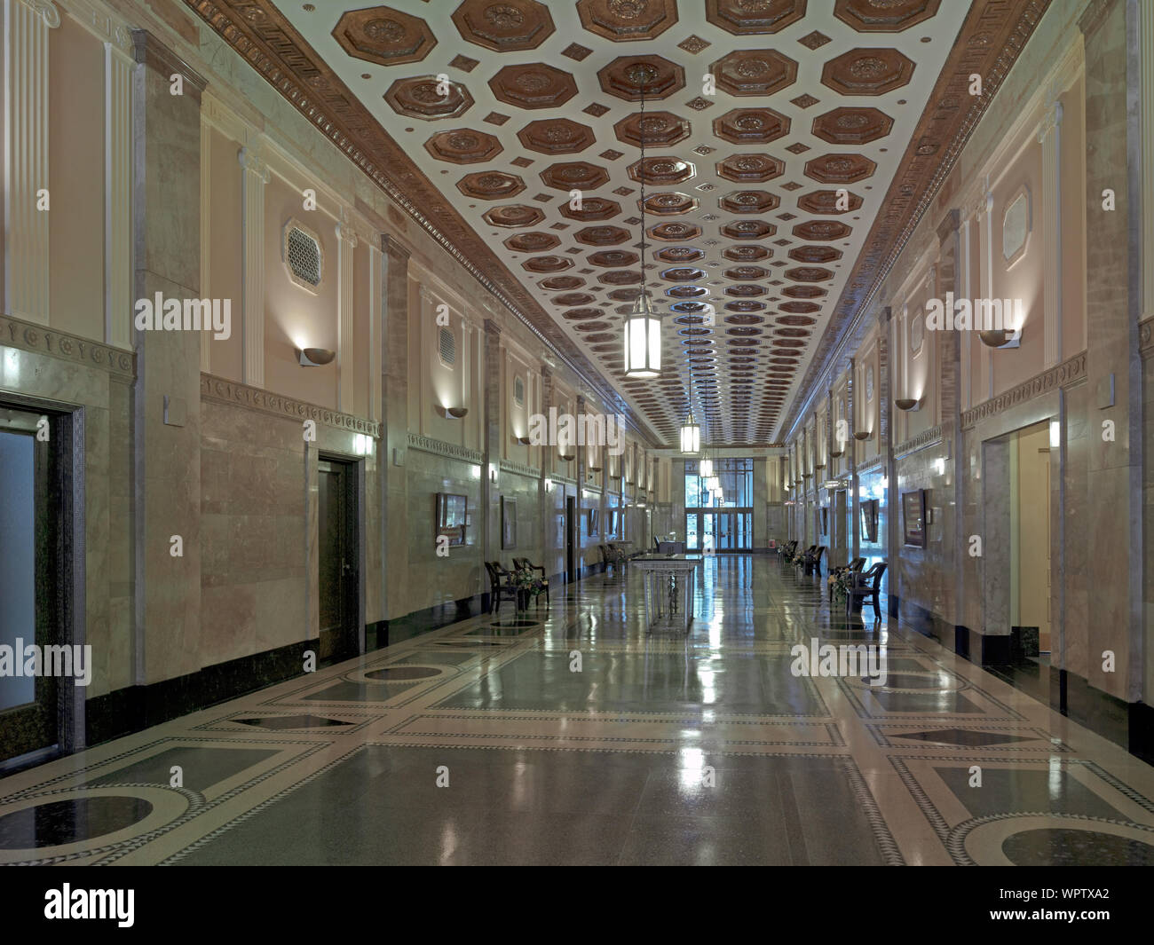 Courthouse lobby hi-res stock photography and images - Alamy