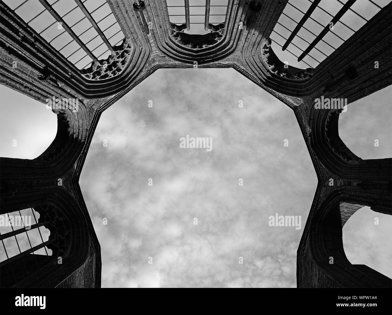 Sky through skylight hi-res stock photography and images - Alamy