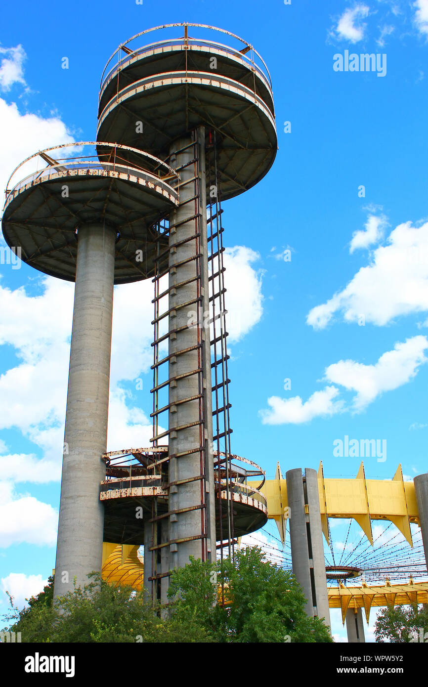 Worlds fair 1964 philip johnson hi-res stock photography and images - Alamy