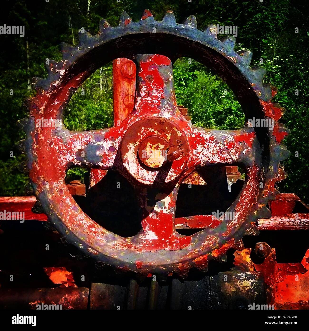 An old wheel hi-res stock photography and images - Alamy
