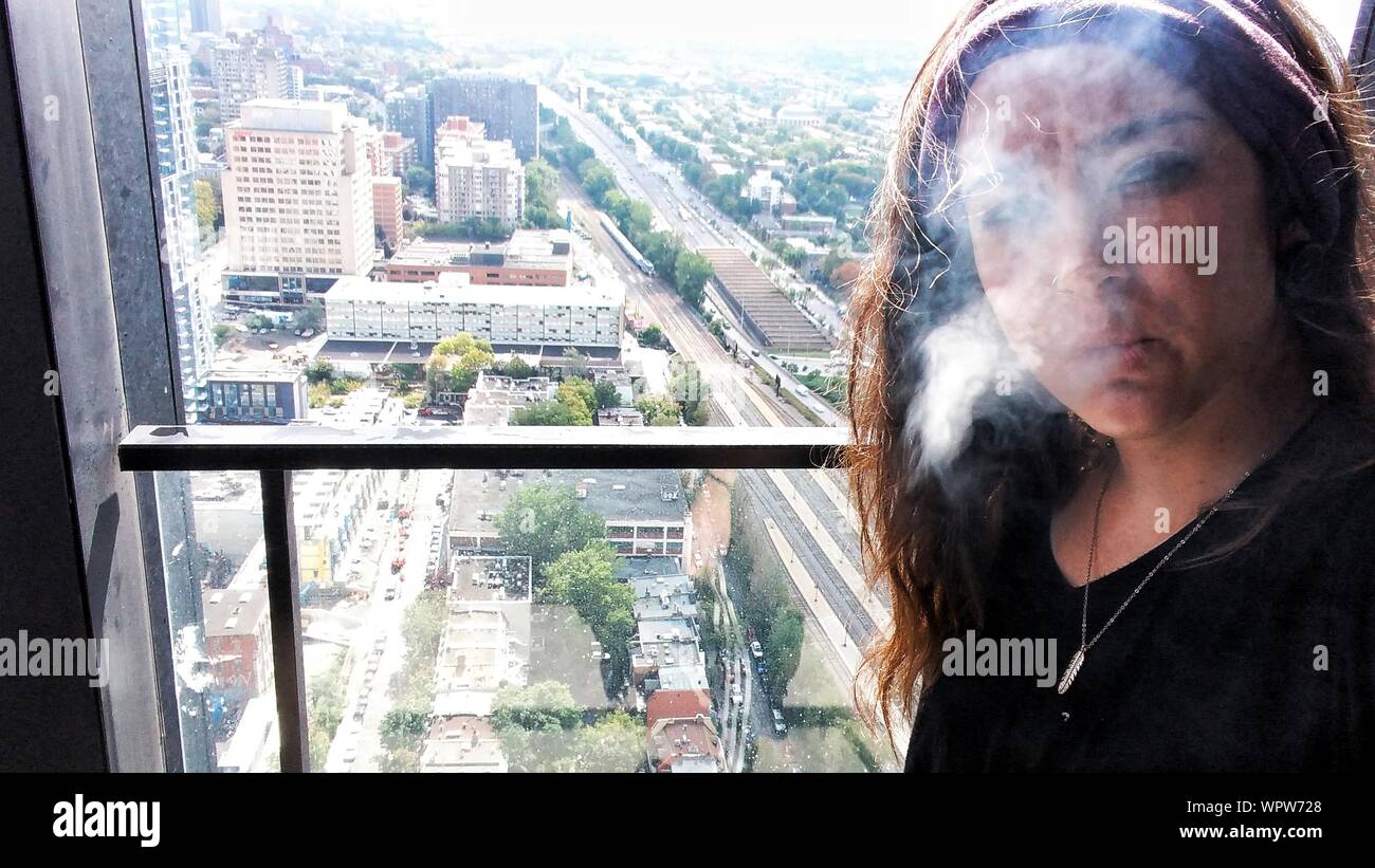 Canada portrait cityscape hi-res stock photography and images - Alamy