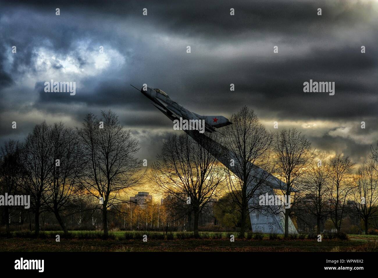 Sculpture Plane Stock Photos & Sculpture Plane Stock Images - Alamy