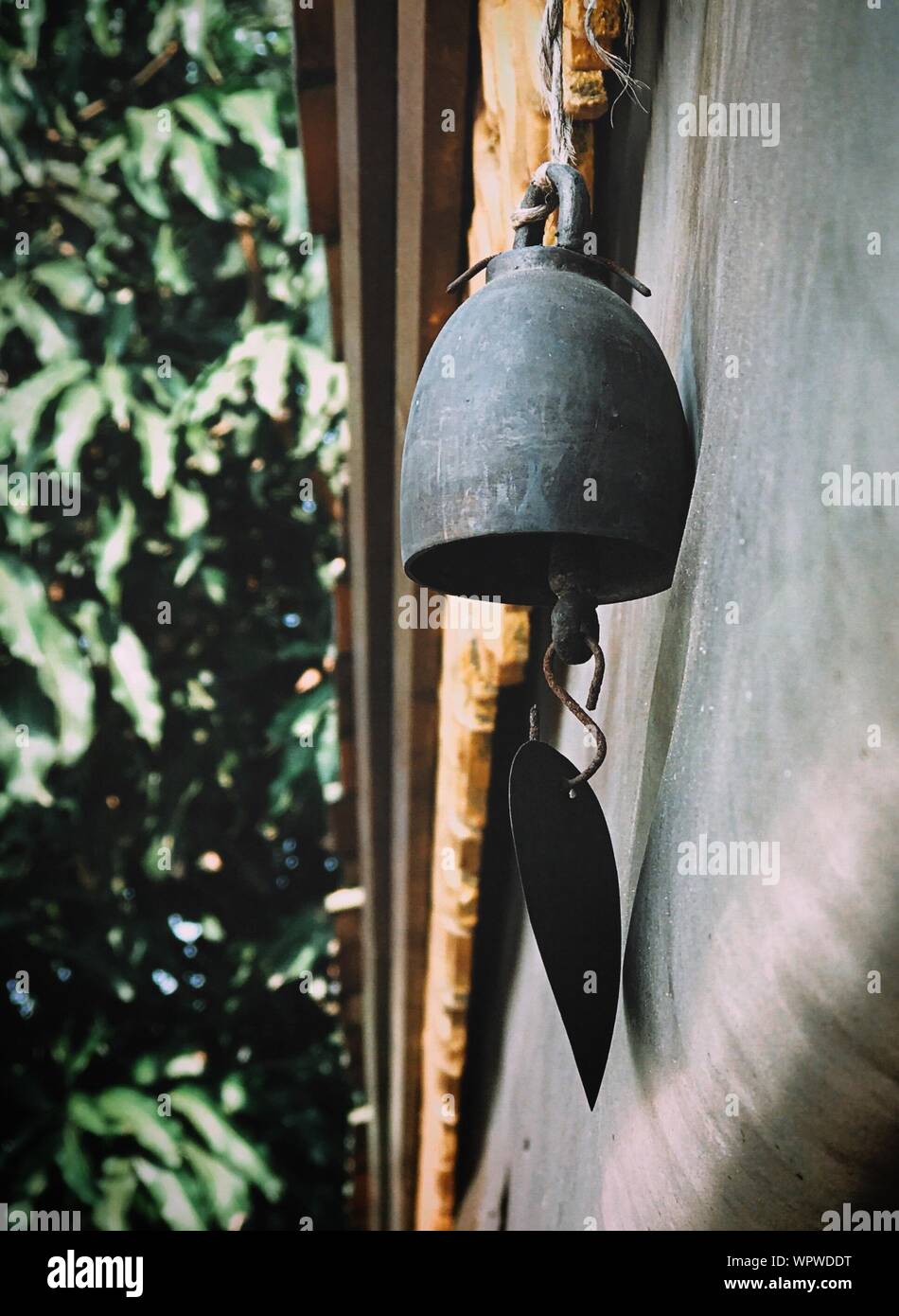 Bell noise hi-res stock photography and images - Alamy