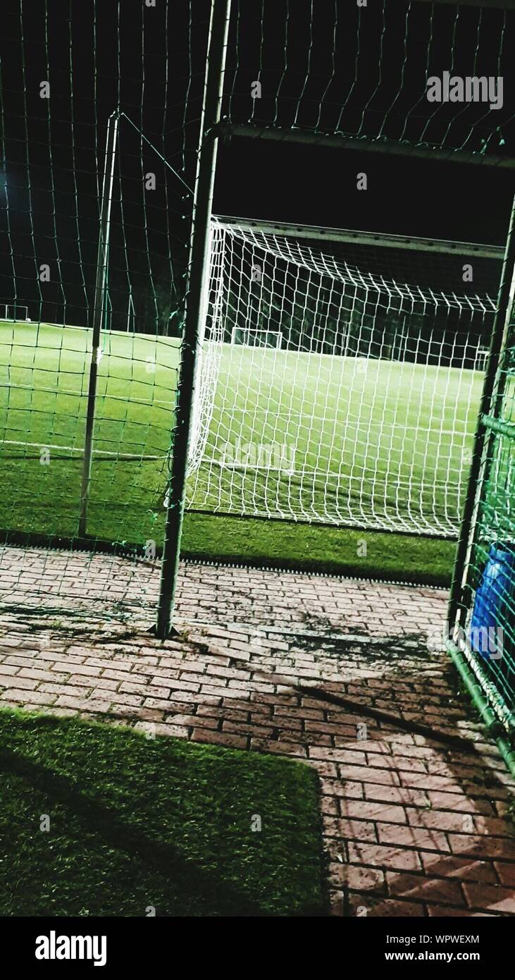 Goal post at night hi-res stock photography and images - Alamy