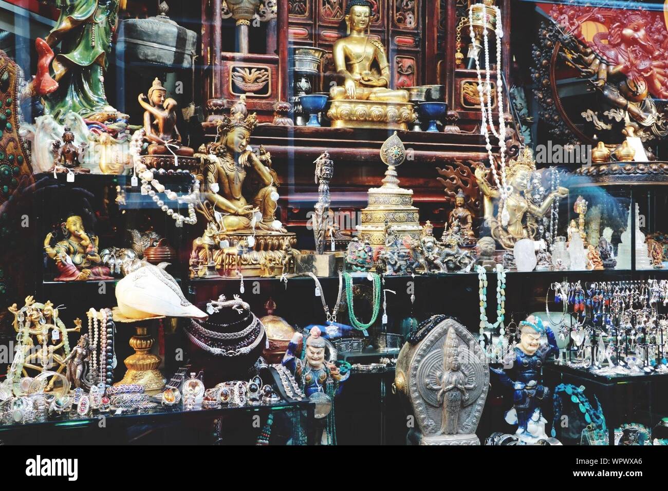 Statue store hi-res stock photography and images - Alamy