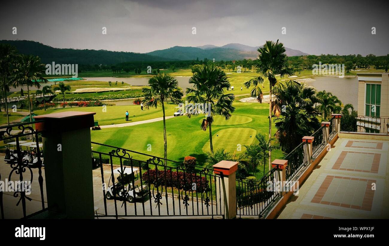 Pattana golf club hi-res stock photography and images - Alamy