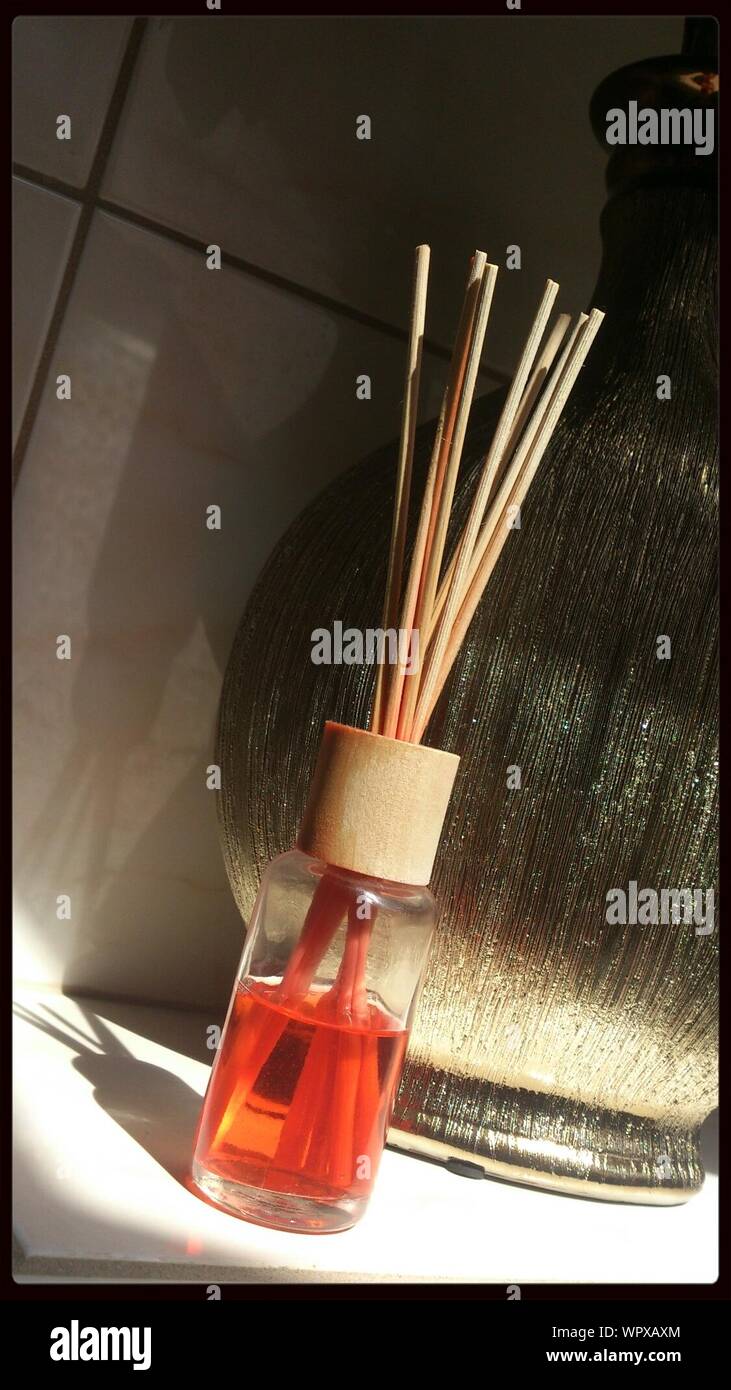 Red oil hi-res stock photography and images - Alamy