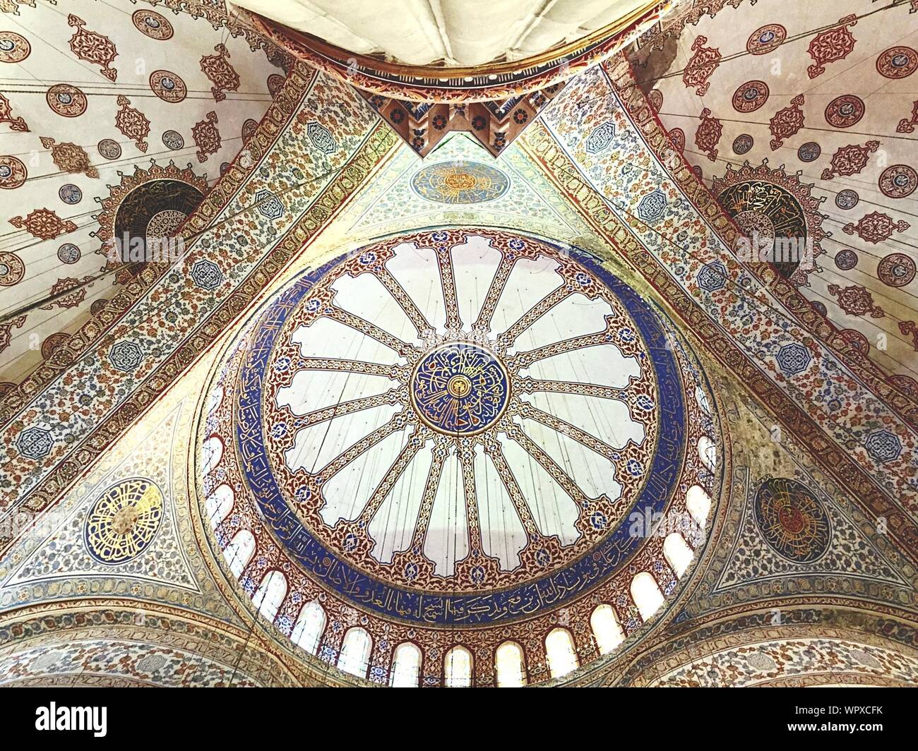 Ornate mosque hi-res stock photography and images - Alamy