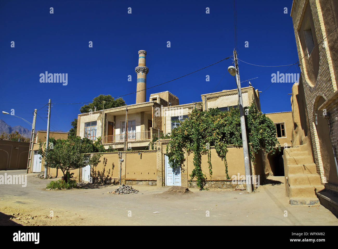 Natanz mosque hi-res stock photography and images - Alamy