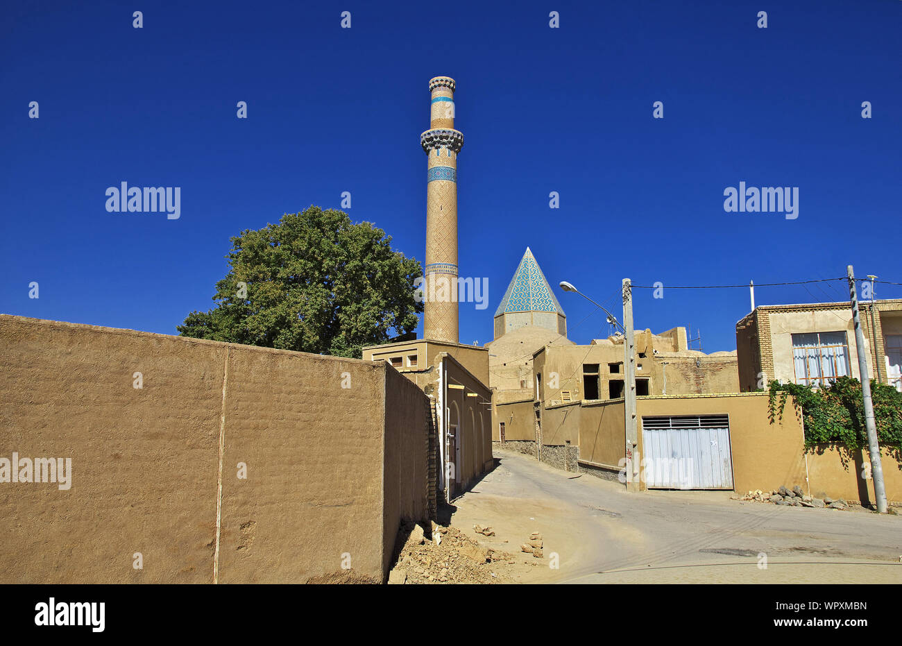 Natanz mosque hi-res stock photography and images - Alamy