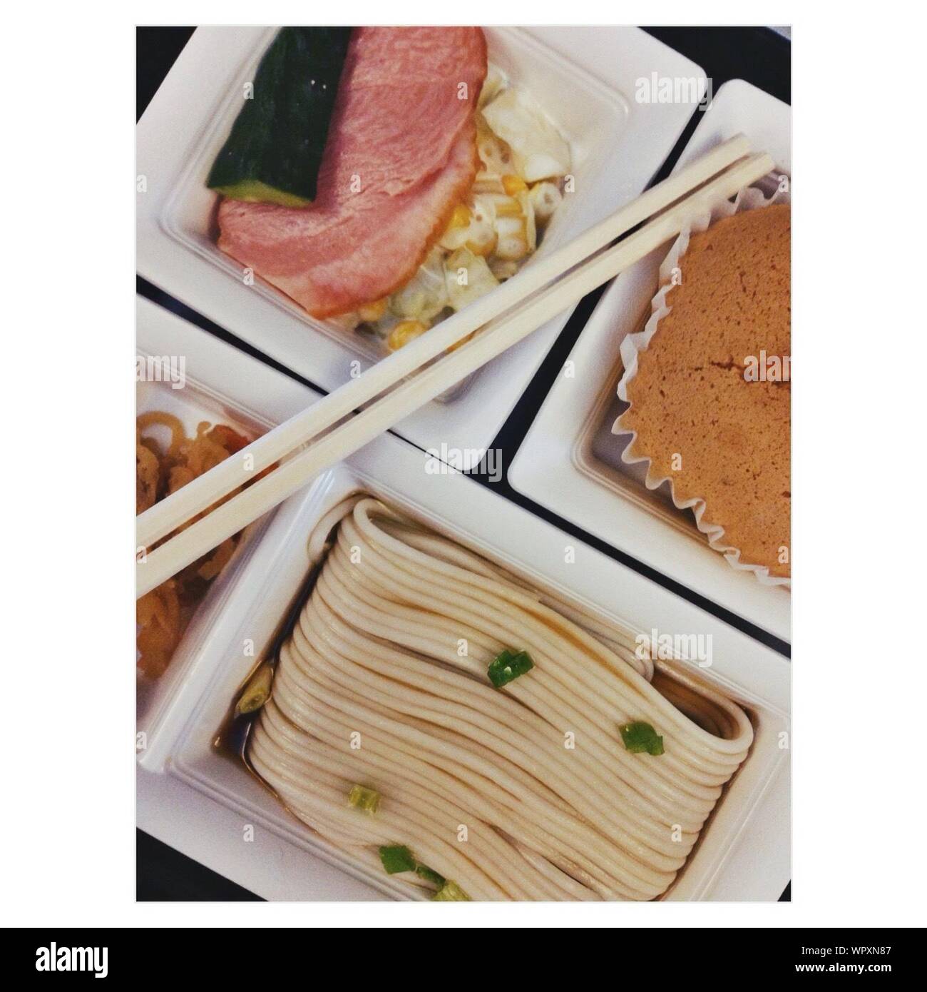 Disposable plate hi-res stock photography and images - Alamy