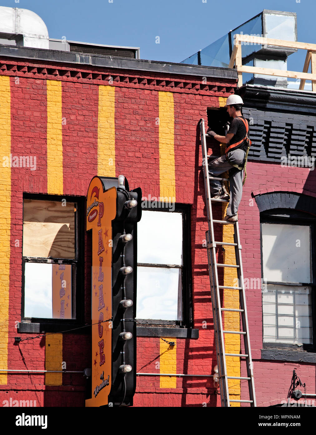 Ladder Building Dc High Resolution Stock Photography and Images - Alamy