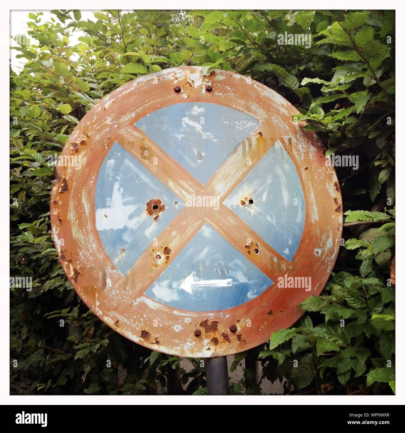 Rusty no entry road sign Cut Out Stock Images & Pictures - Alamy