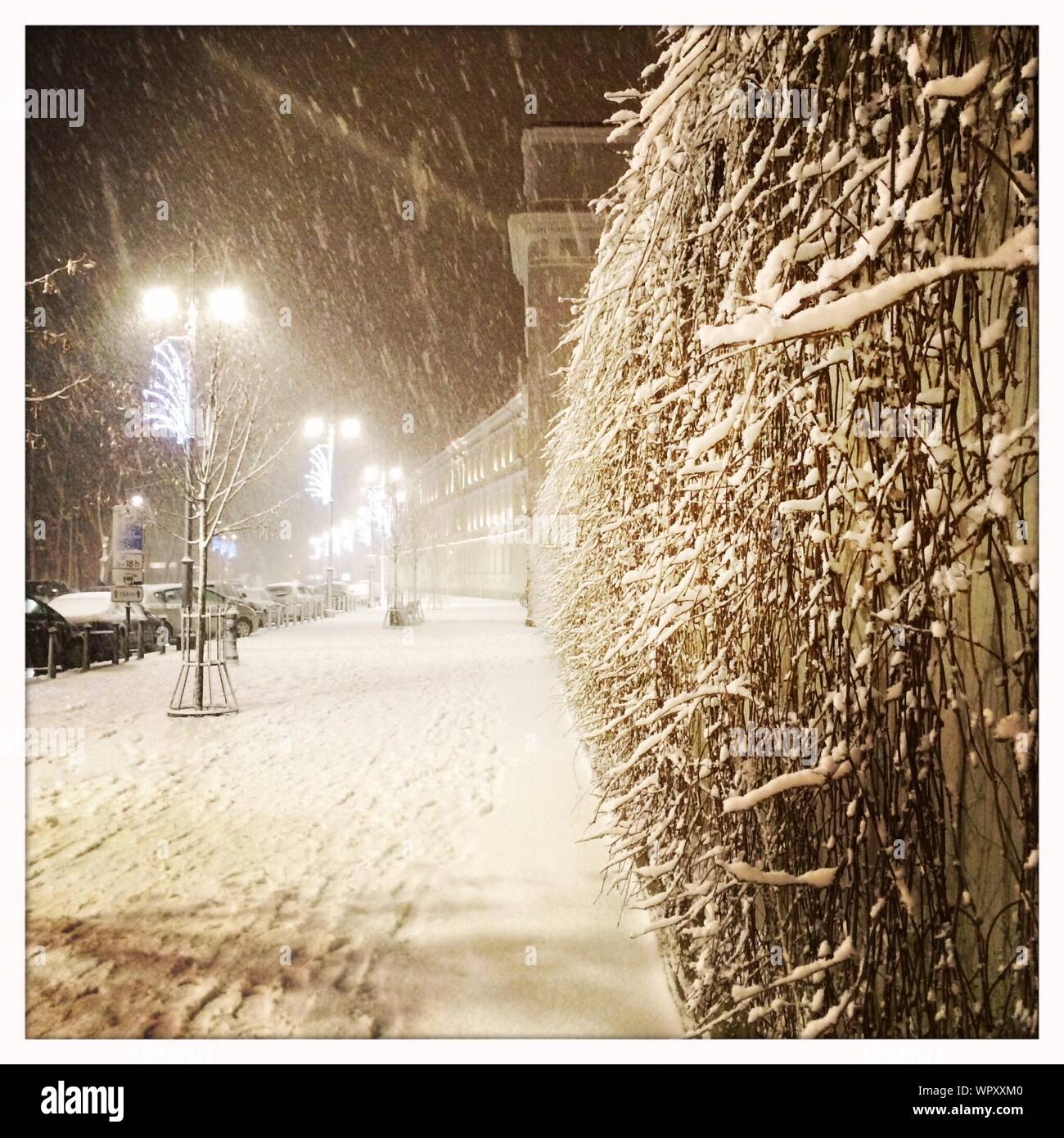 City people sidewalk Cut Out Stock Images & Pictures - Alamy