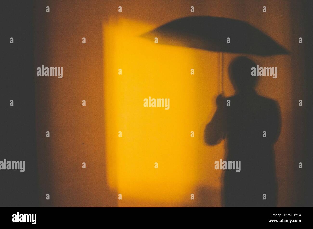 Shadow and man hi-res stock photography and images - Alamy