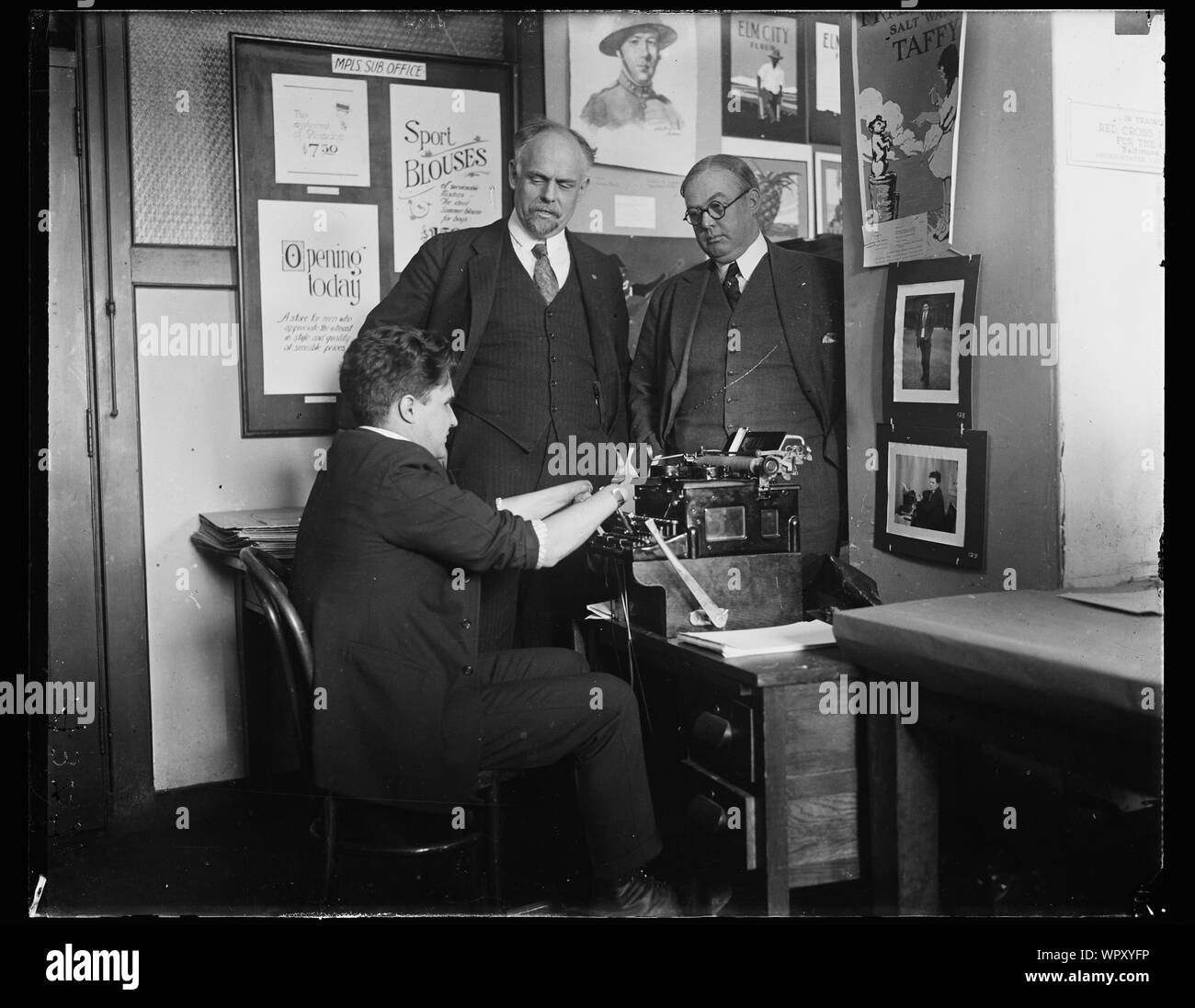 Hands man typing on Black and White Stock Photos & Images - Alamy