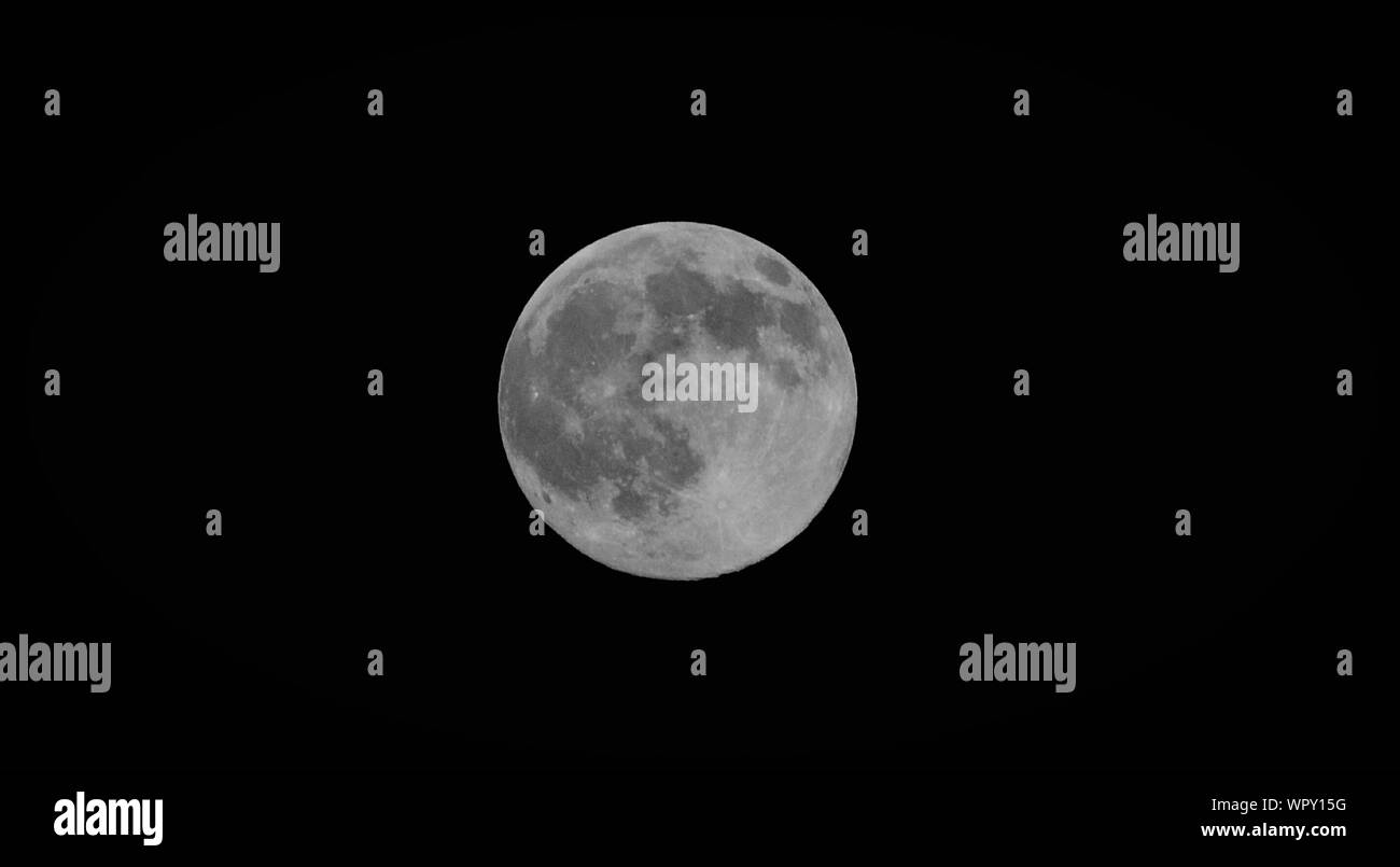 Full moon in view Black and White Stock Photos & Images - Alamy