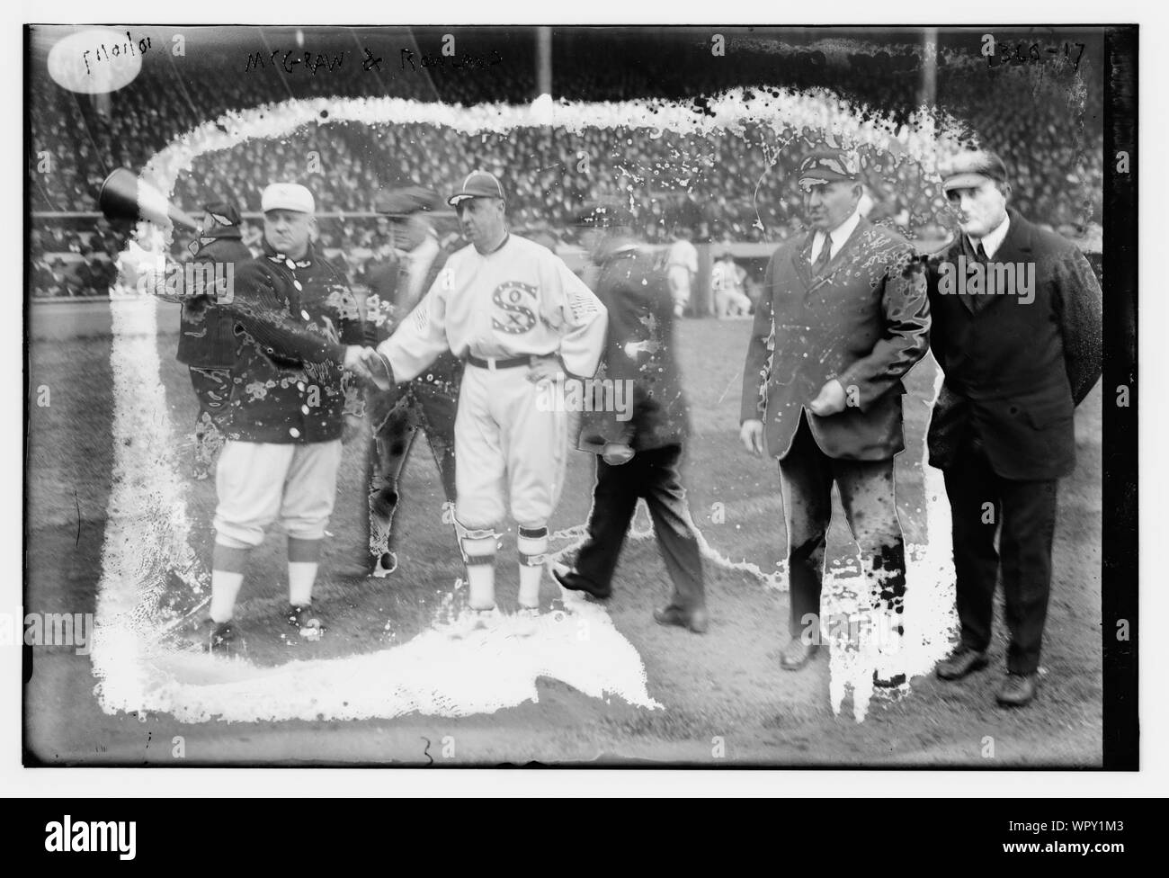Managers John McGraw, New York NL & Clarence Pants Rowland, Chicago AL ...