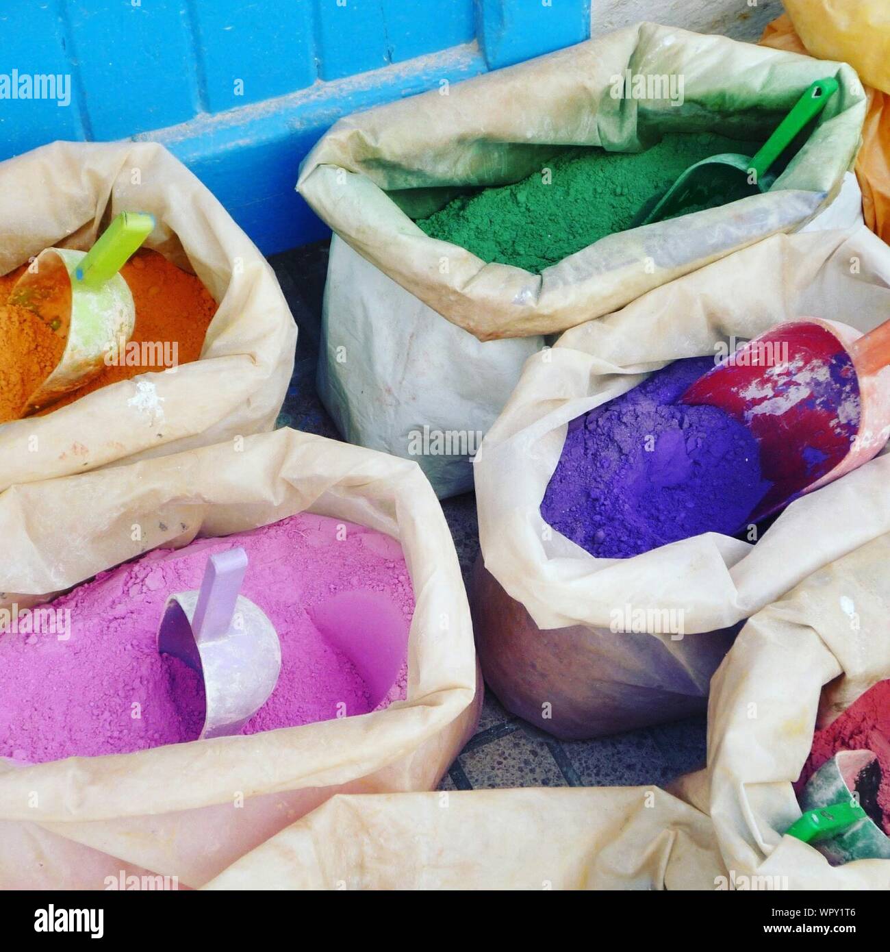 Plastic colors hi-res stock photography and images - Alamy