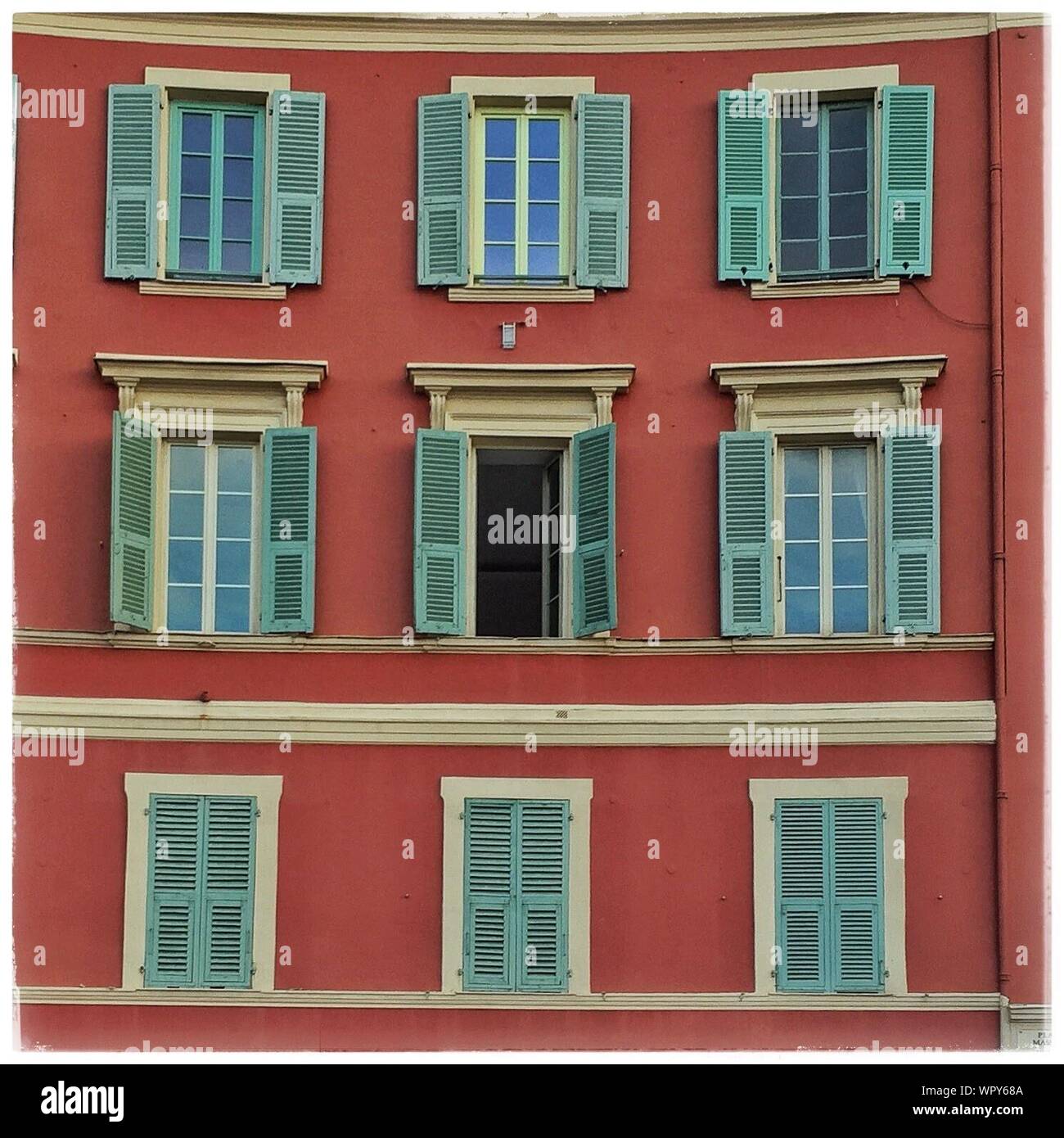 Multi colored city hi-res stock photography and images - Alamy