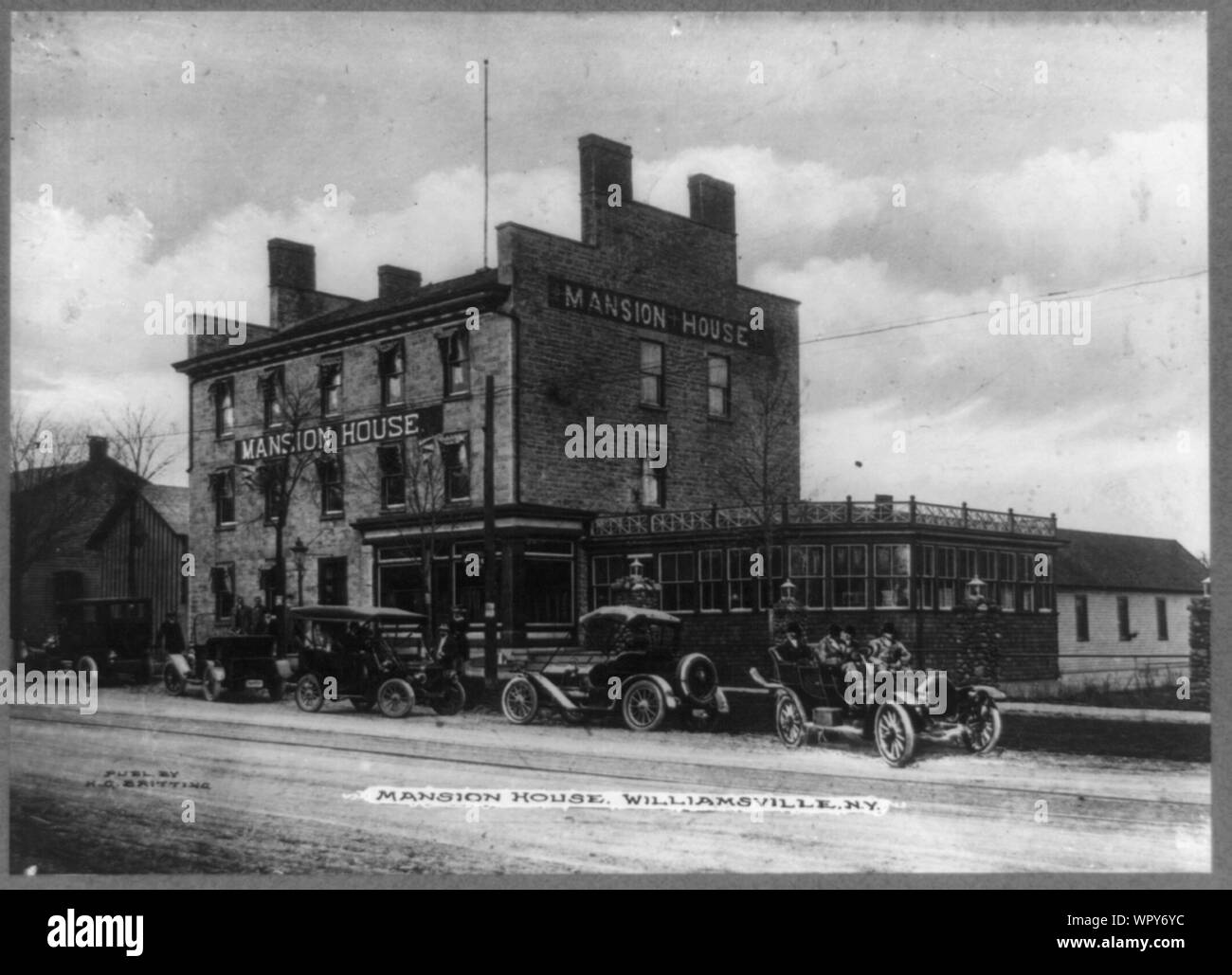 Williamsville Black and White Stock Photos & Images - Alamy