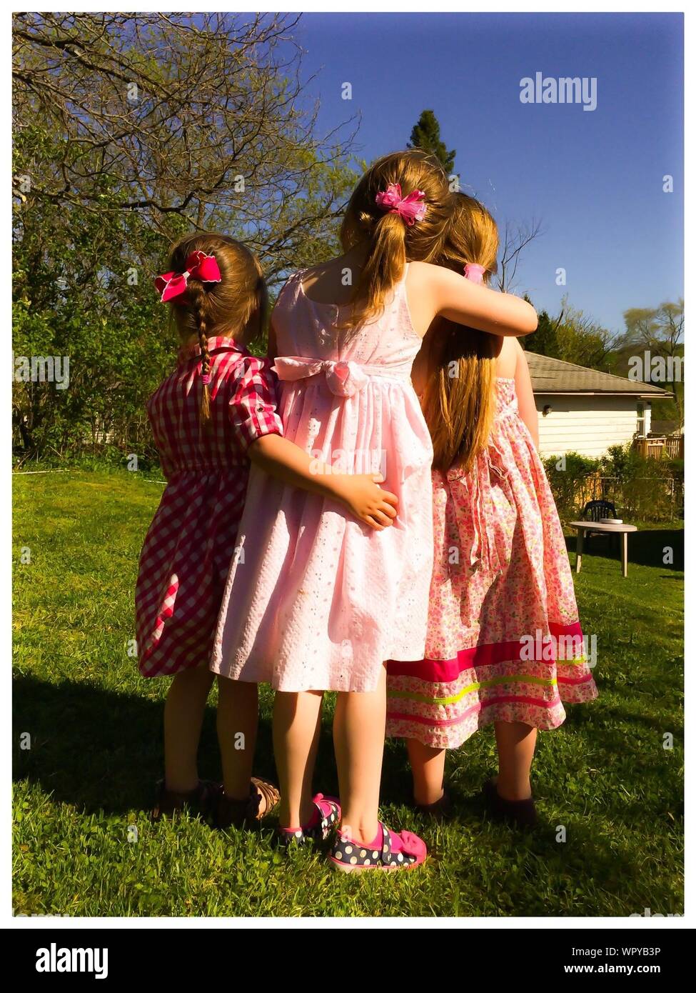 Three girls view hi-res stock photography and images - Alamy